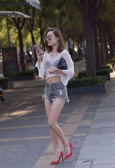 女人就应该多姿多彩