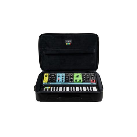 Moog Grandmother Semi Modular Synth With Case At Gear4music