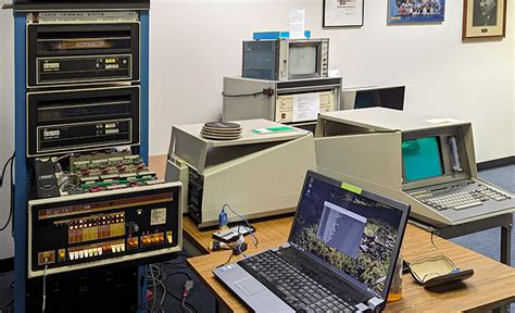 Dec Pdp 8e Exhibit