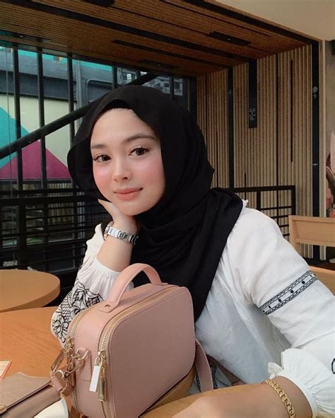 Pin On Jilbab Cantik