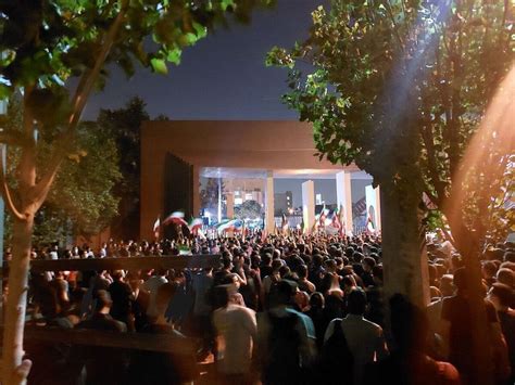 فیلم؛ اخبار ۲۰۳۰ بابت پخش تصویر زن برهنه عذرخواهی کرد