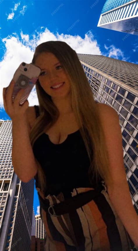 Giantess Selfie By Gts889 On Deviantart