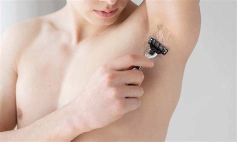 7 Cara Mencukur Bulu Ketiak Dengan Benar Dan Aman