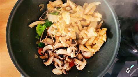 Frango Com Brócolis E Cenoura Receita Simples