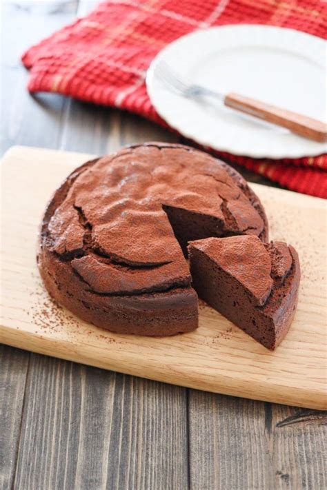 豆腐おからガトーショコラ♪小麦粉なしバターなしチョコなし！簡単おからパウダーレシピ｜管理栄養士namiのレシピブログ Low Carb