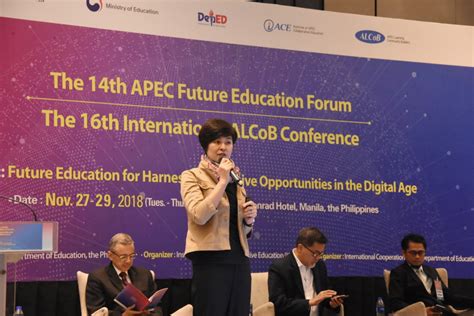 Samsung Smart School Greets The World At The 2018 Apec Future Education