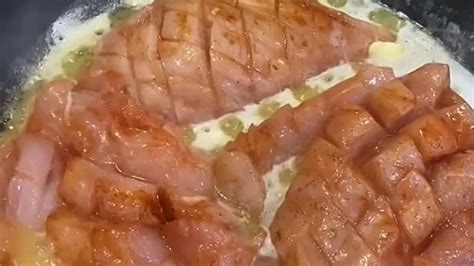 Куриная грудка в сливочном масле