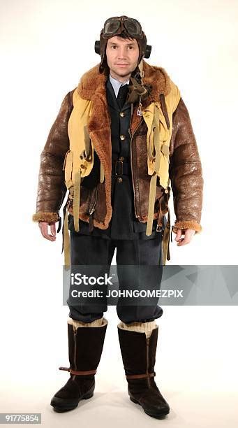 Ww2 Raf 전투기 파일럿 균일한 파일럿에 대한 스톡 사진 및 기타 이미지 파일럿 World War Ii 공군 Istock