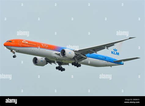 Singapore Feb 11 2020 Ph Bva Klm Royal Dutch Airlines Boeing 777