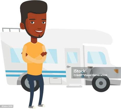 Man 입석 앞에서 모터 홈 남성에 대한 스톡 벡터 아트 및 기타 이미지 남성 남자 남자들만 Istock