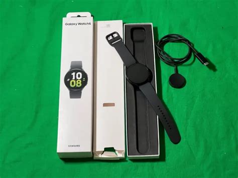 Samsung Galaxy Watch 5 44mm Cassa Alluminio Con Cinturino Sportivo
