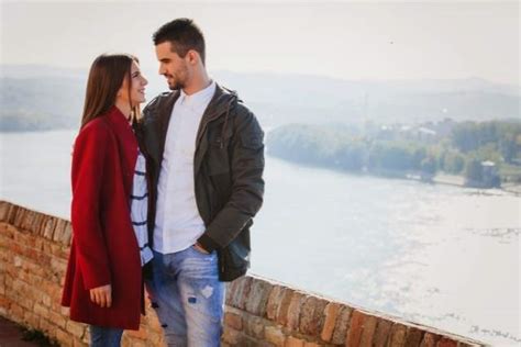 11 Exciting Ways On How To Ask A Guy If He Likes You