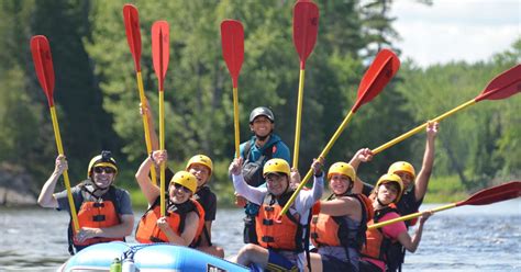 Rafting On The Ottawa River Near Ottawa Manawa