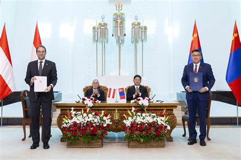 Монгол Австри Улс Хамтарсан тунхаглал гаргалаа