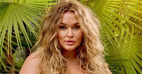 Photos Of Hunter Mcgrady In Belize That Perfectly Encapsulate