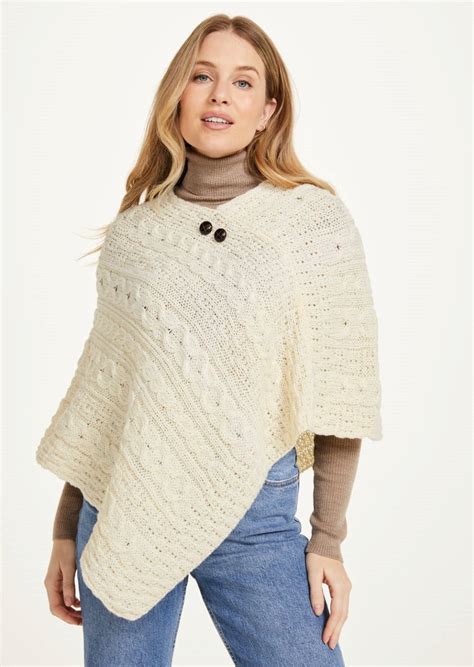 Aran Cable Knit Wool Poncho Natural