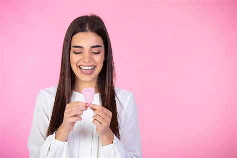 Cómo colocar la copa menstrual Comparte Felicidad