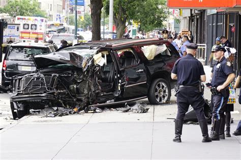Out Of Control Livery Cab Jumps Curb Hits Two In Gruesome Harlem Wreck