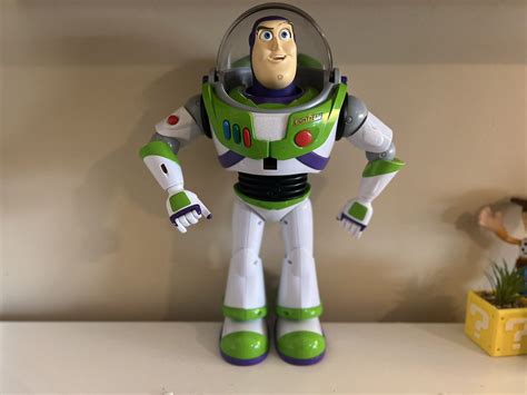 Toy Story Ultimate Buzz Lightyear Robot Works Thinkway 2009 4845363975