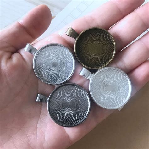 Pcs Mm Blanks Base In Photo Cabochon Tray Bezel Round Photo Necklace Pendant DIY