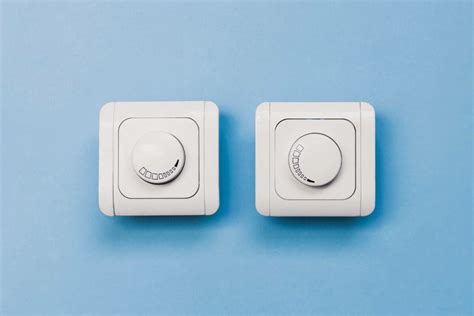 Do LED Lights Need A Special Dimmer Switch 2 Types Of Dimmers You