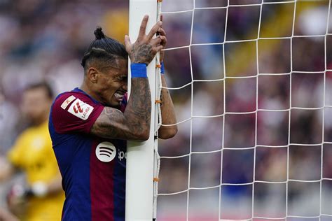 Problemas en el Barça antes de empezar la Liga solo 11 futbolistas