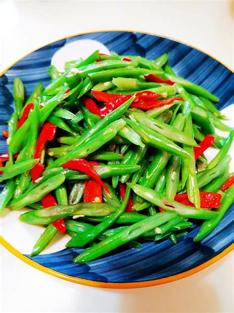 【辣炒四季豆丝的做法步骤图，怎么做好吃】nice盆盆下厨房