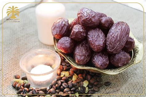 Buy Fresh And Premium Medjool Dates In Different Sizes From Small To