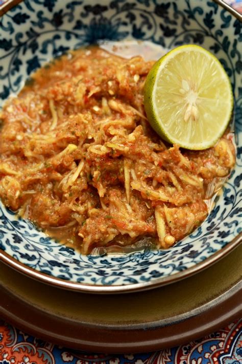 Sambal Belacan Mangga Muda Masam Manis