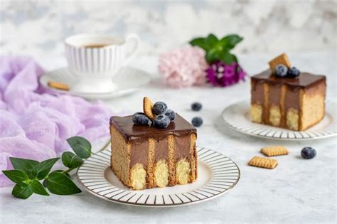 Шокорадова торта с бисквити и бишкоти