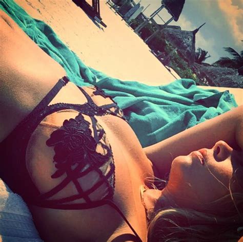 Naked Ashley Benson Added 07 19 2016 By Bot