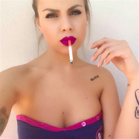 Sweetlou On Twitter Sexy Dangleluscious Red Lips