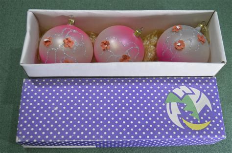 Купить Набор елочных игрушек Шары Искорка В коробке МПО Иней