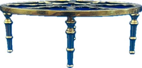Antique Brass Stand 26405