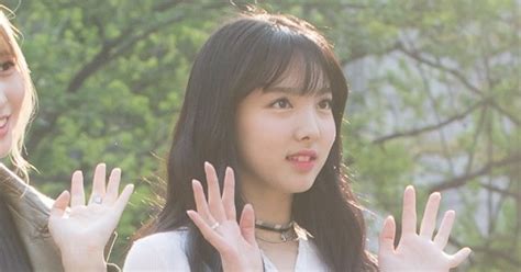 포토 트와이스 나연 귀여운 복근 노출
