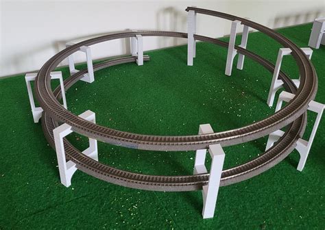 Stl File Helical Ramp For Marklin C Rails Set Of 9 Pillars 🌉 ・3d