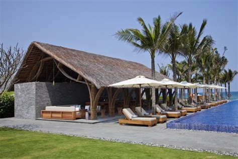 Naman Retreat Beach Bar By Vtn Architects Myhouseidea