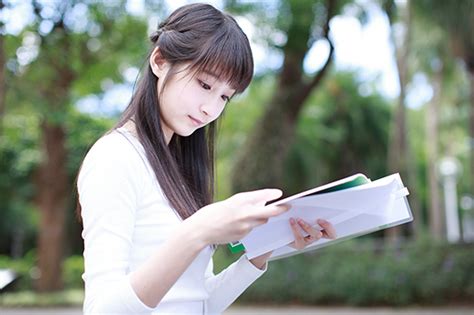 Ap课程和alevel哪个比较难a Level新航道成都学校
