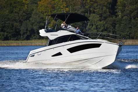 Parker Monaco Fly Belgian Boat Service