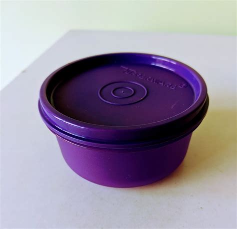 Tupperware Small Round Containers Furniture And Home Living Kitchenware