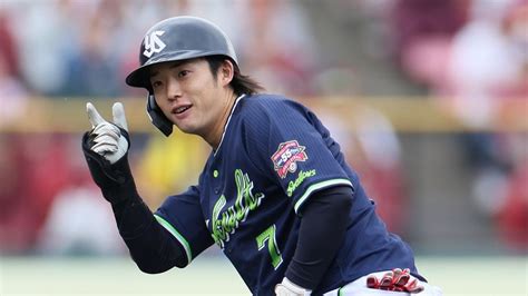 ヤクルト23歳の長岡秀樹が「最多安打」を初受賞 昨季はセ規定打席到達者で打率“最下位”も飛躍の1年 球団では15年の川端慎吾以来7人目
