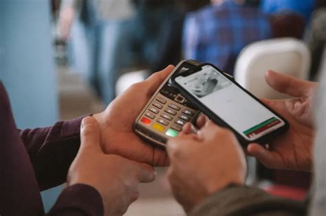 Крупнейший банк Казахстана Halyk Bank перестал обслуживать карты «Мир Социальные новости