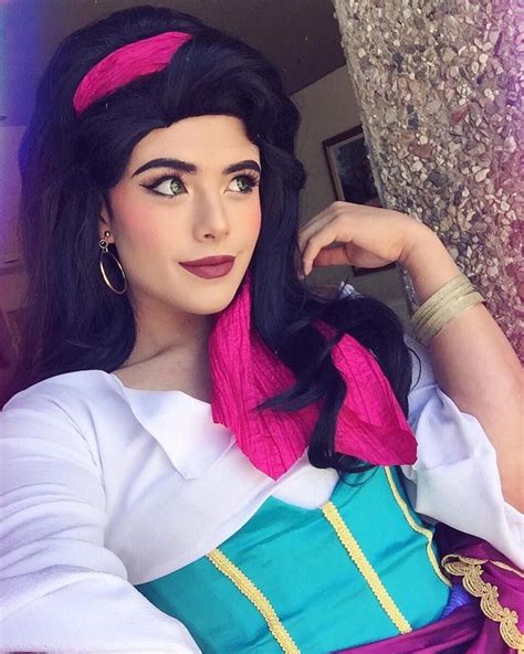 Makeup Artist Expertly Transforms Himself Into Real Life Disney