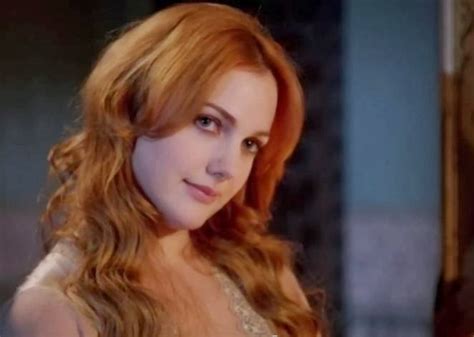 Hot Meryem Uzerli Pictures Wallpapers Celebrities