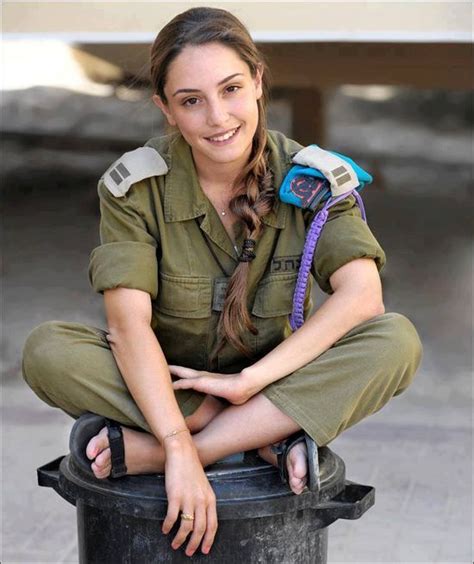 Israeli Army Girl