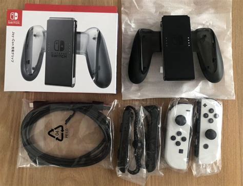 おしゃれ 任天堂 Joy Con充電グリップ Hac A Esska Nswジョイコンジュウデングリップ