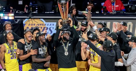 Les Lakers Remportent La Toute Première Coupe Nba Autres Sports
