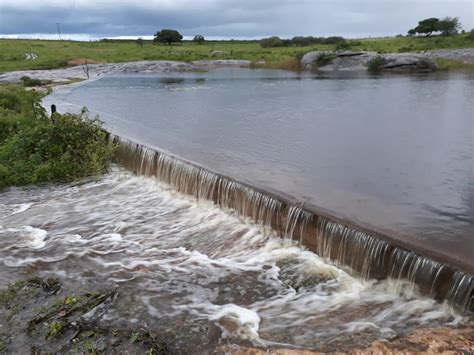 RÁDIO COMUNITÁRIA DE CAMPO REDONDO CONFIRA IMAGENS DE UMA BARRAGEM NA