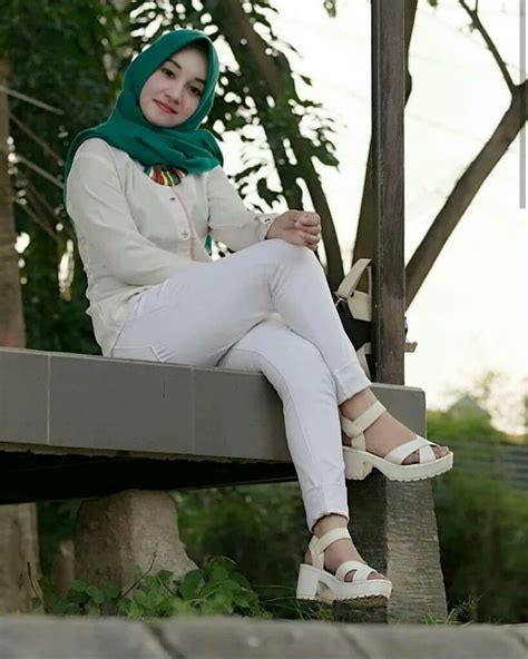 Pin On Indo Hijabe