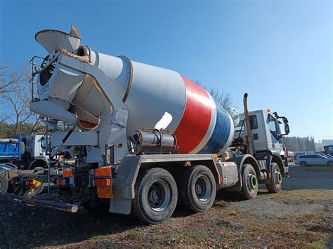 IVECO TRAKKER AD340TB410 MIXStetter Helus Trucks